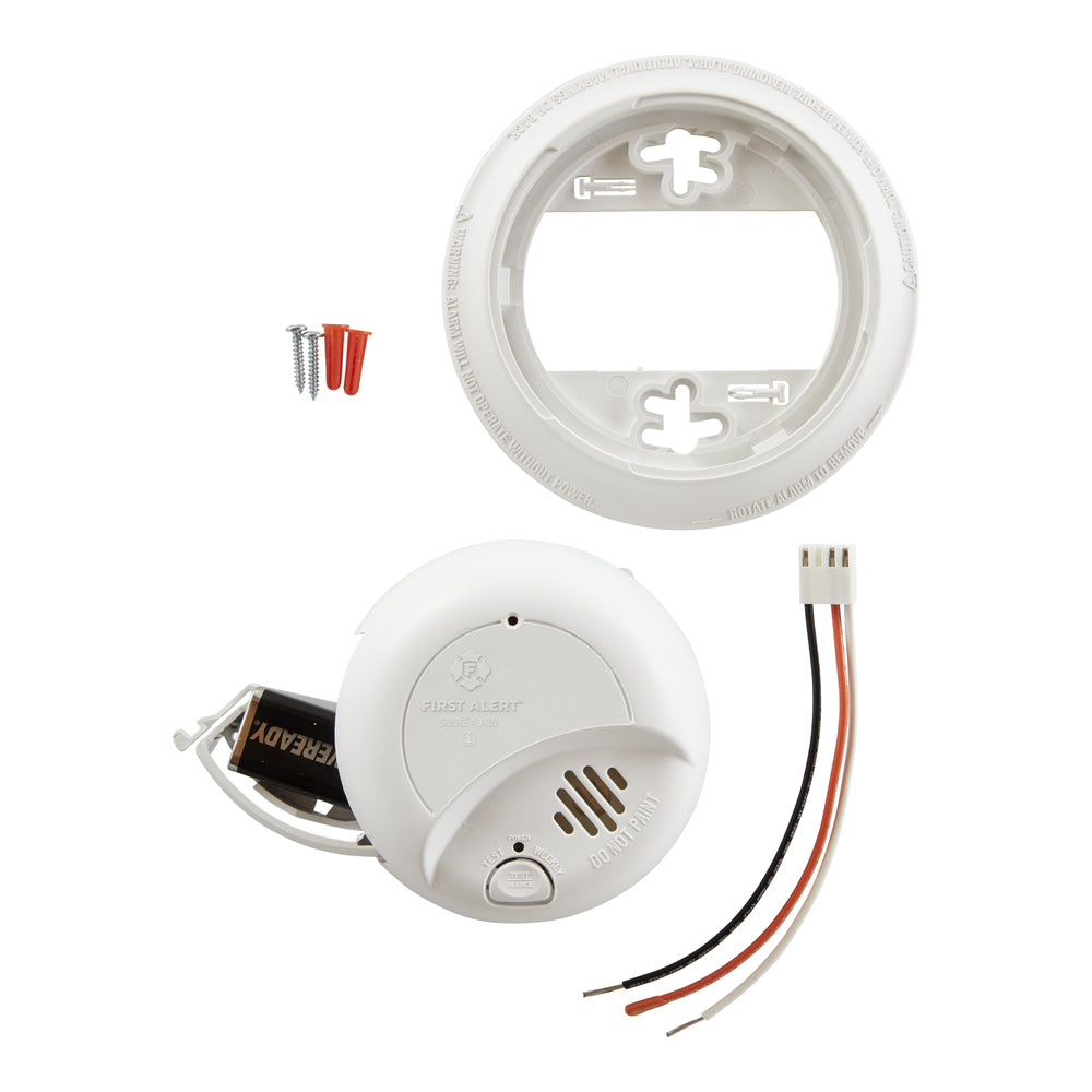 First Alert 9120B Hardwired Ionization Smoke Alarm with Battery Backup ...